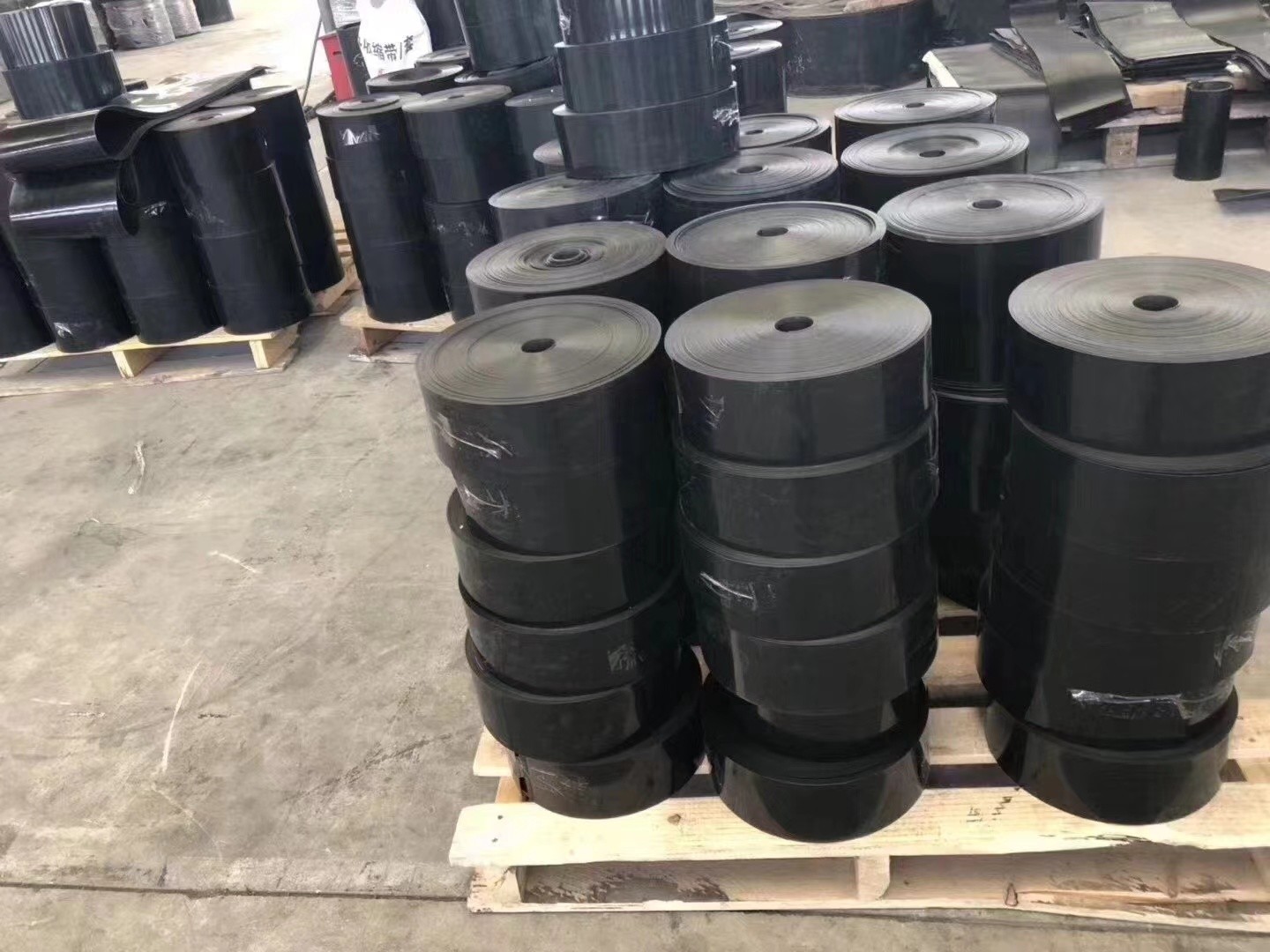 HDPE Plastic Heat Shrink Sleeve Tape For 3PE Steel Pipe Pe Jacket Pipe